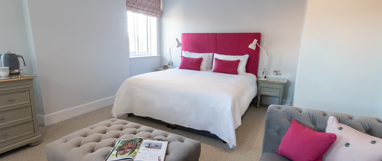 Deluxe Town Rooms | The Crown and Castle